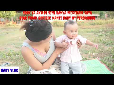 Mom Feed Baby After Back From Market - Baby Like Snails