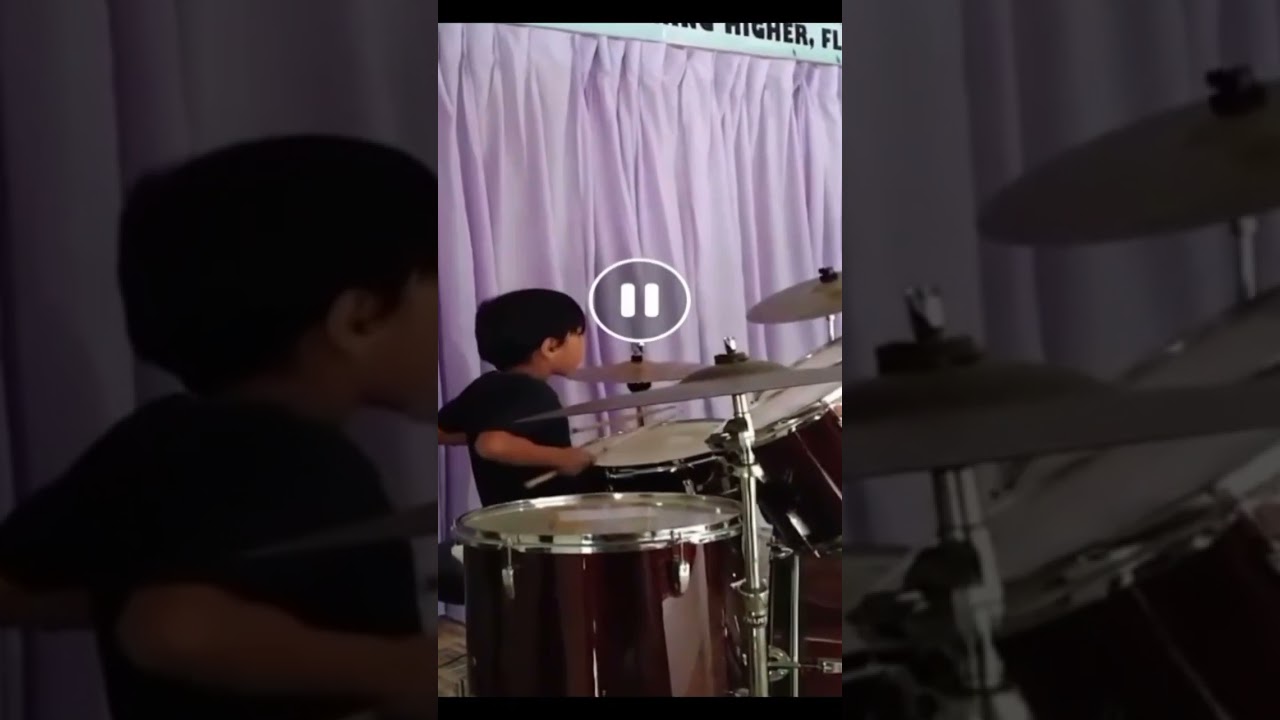 Future Drummer - YouTube
