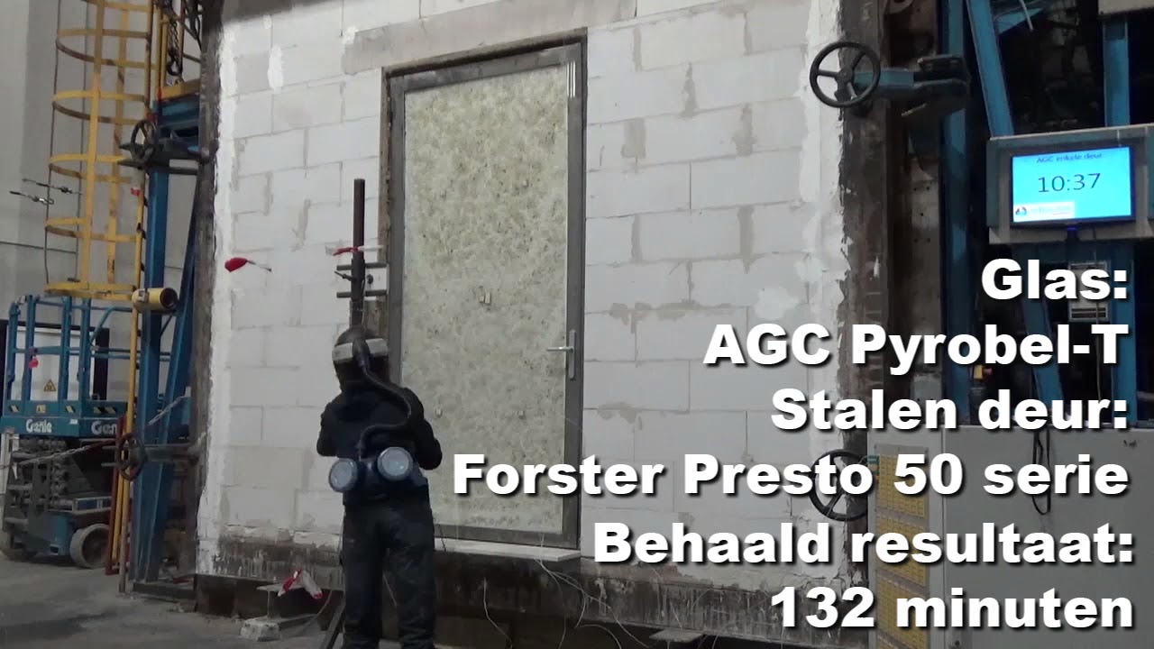 Brandtest enkele deur - Forster Presto 50 serie - YouTube