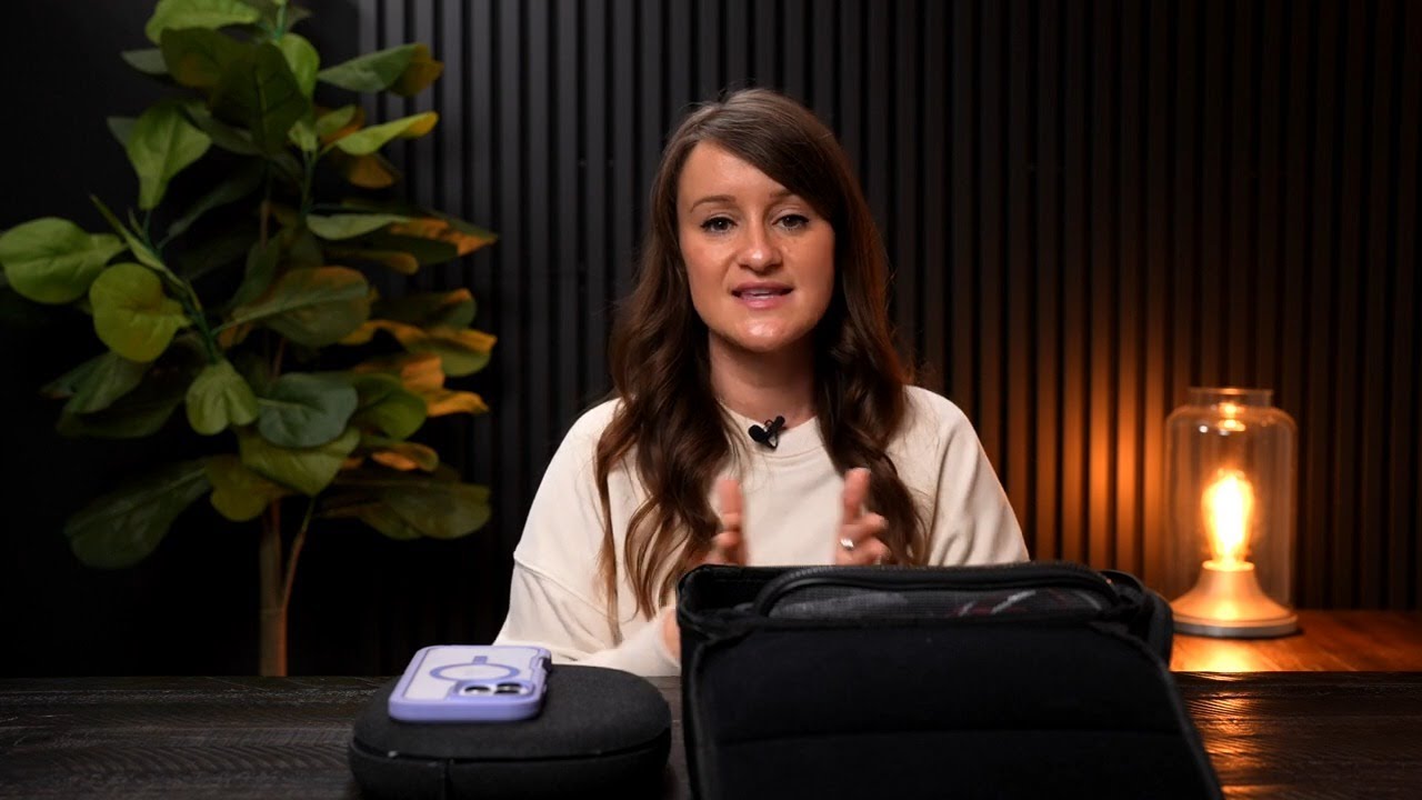 Check Out What's in Jenna Ezarik's Travel Tech Bag! - YouTube