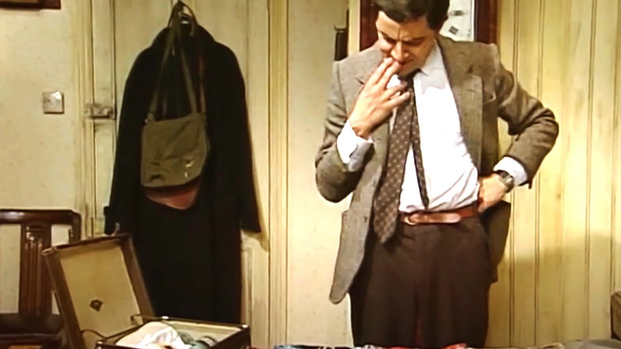 Mr Bean Prepares For The Holidays | Mr Bean Funny Clips | Mr Bean ...