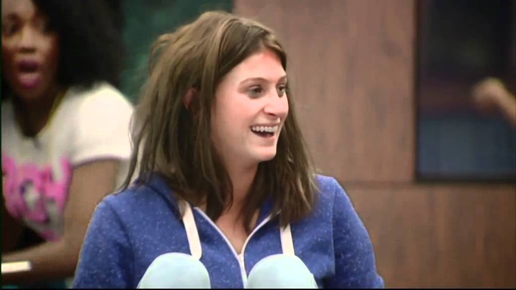 Who does Caroline look like? - YouTube