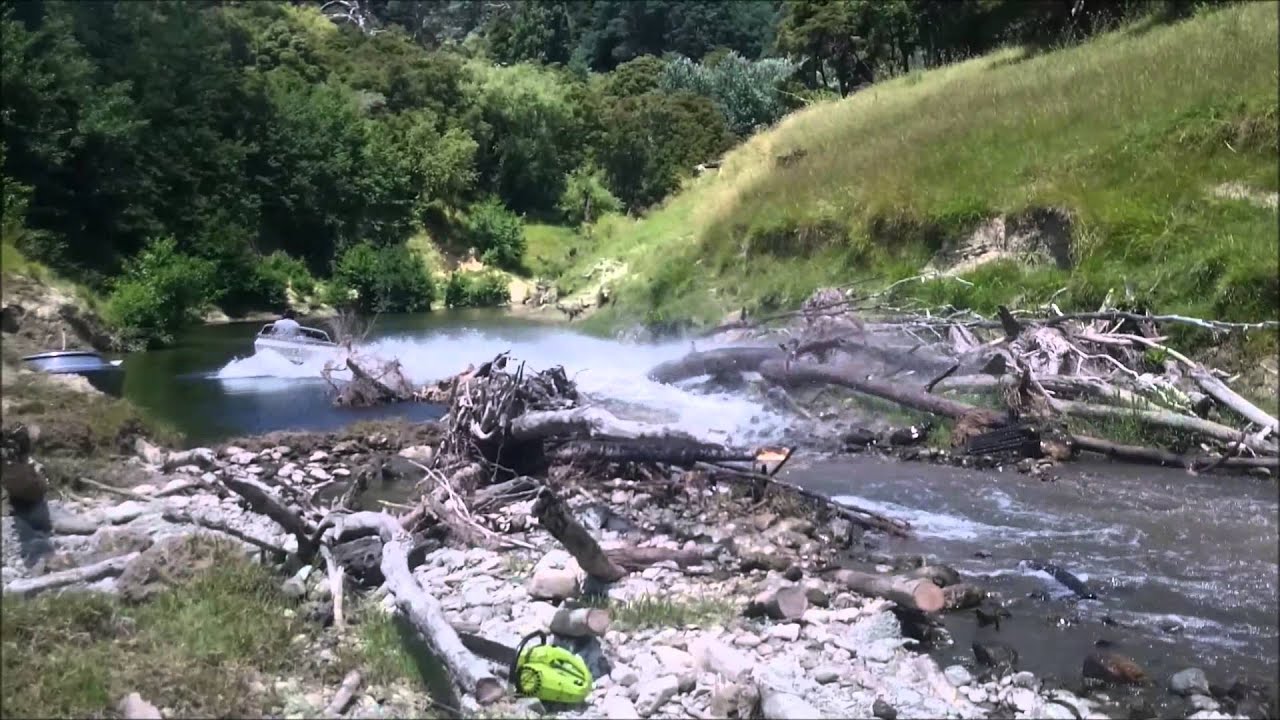Jet Boating, Waimata River, Gisborne, NZ 30/12/14 - YouTube