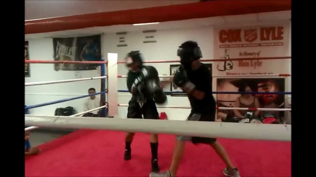 Vincent Williams Boxing Cox/ Lyle Gym - YouTube