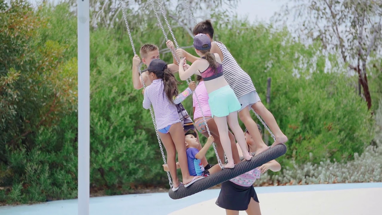 Satterley - Allara estate, Klub Kinkuna Summer Splashdown Event - YouTube