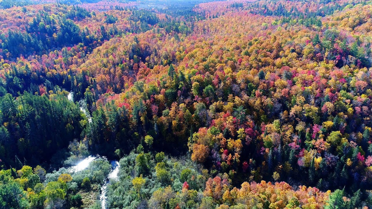 Thomas Rock Scenic Overlook Big Bay, Michigan - YouTube