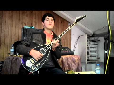 Hozan Hadican -SARAY DÜĞÜN SALONUNDA-GRANİ ÇALIYOR.