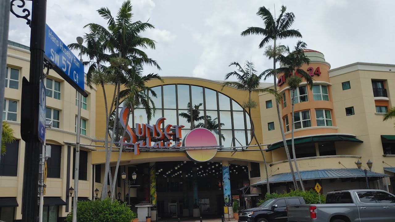 Shops at Sunset Place Mall , Summer Walking Tour , Miami FL, August ...