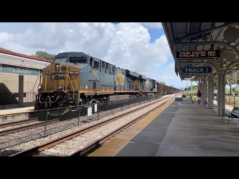CSX 765 Passing through Lake Worth Station - YouTube