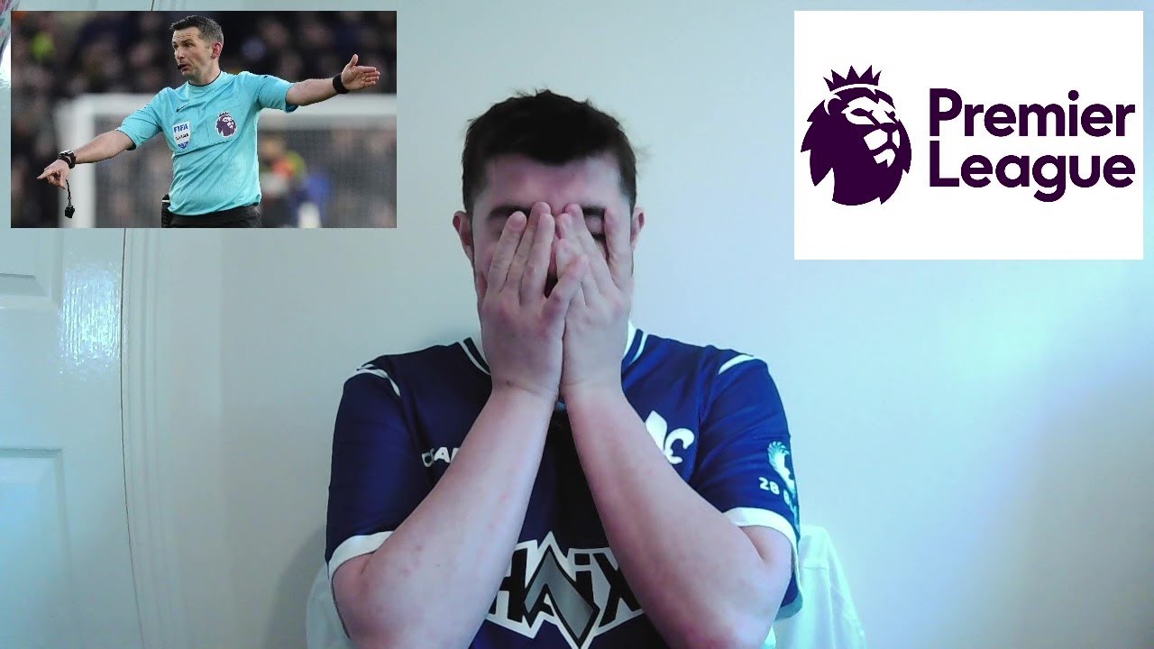 Referee and VAR Cheat Arsenal? - YouTube