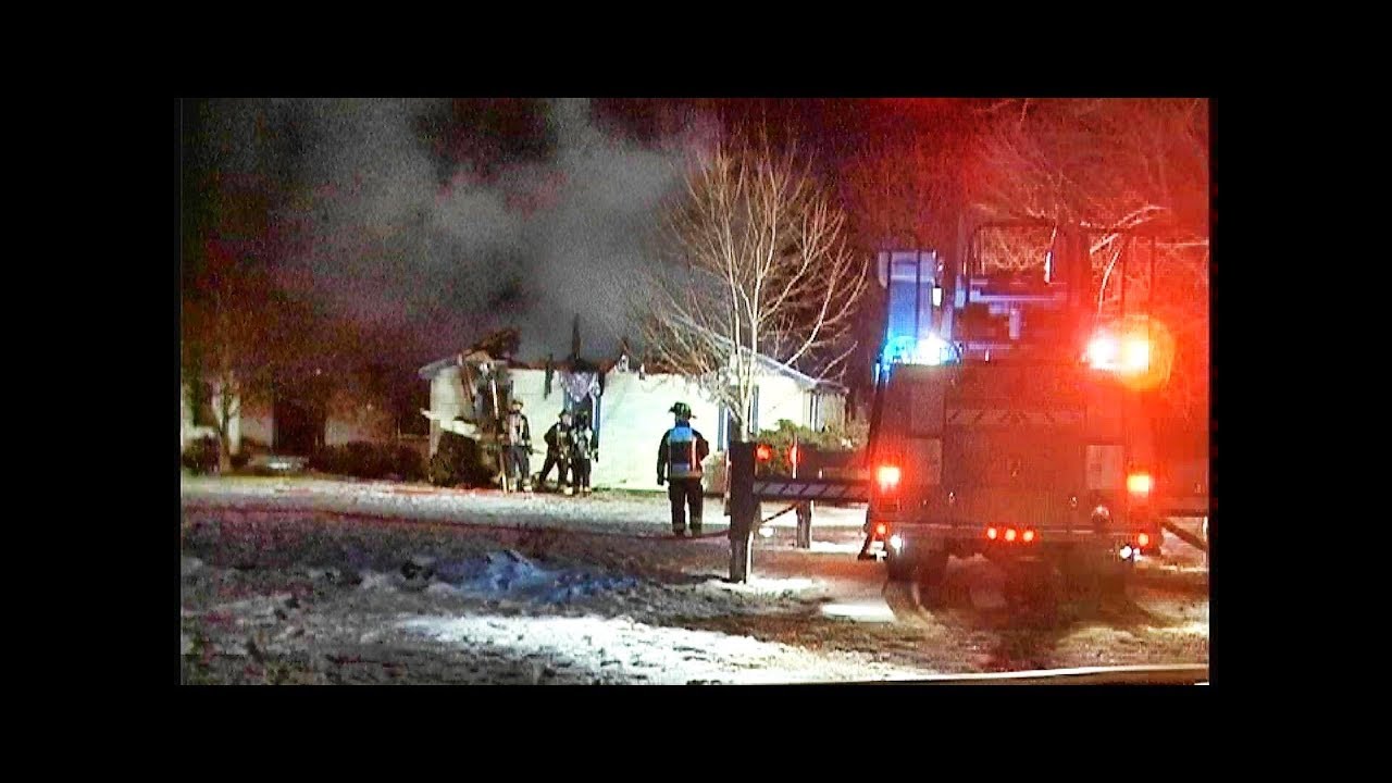Central St. East Bridgewater fire 1/21/2004 .. - YouTube