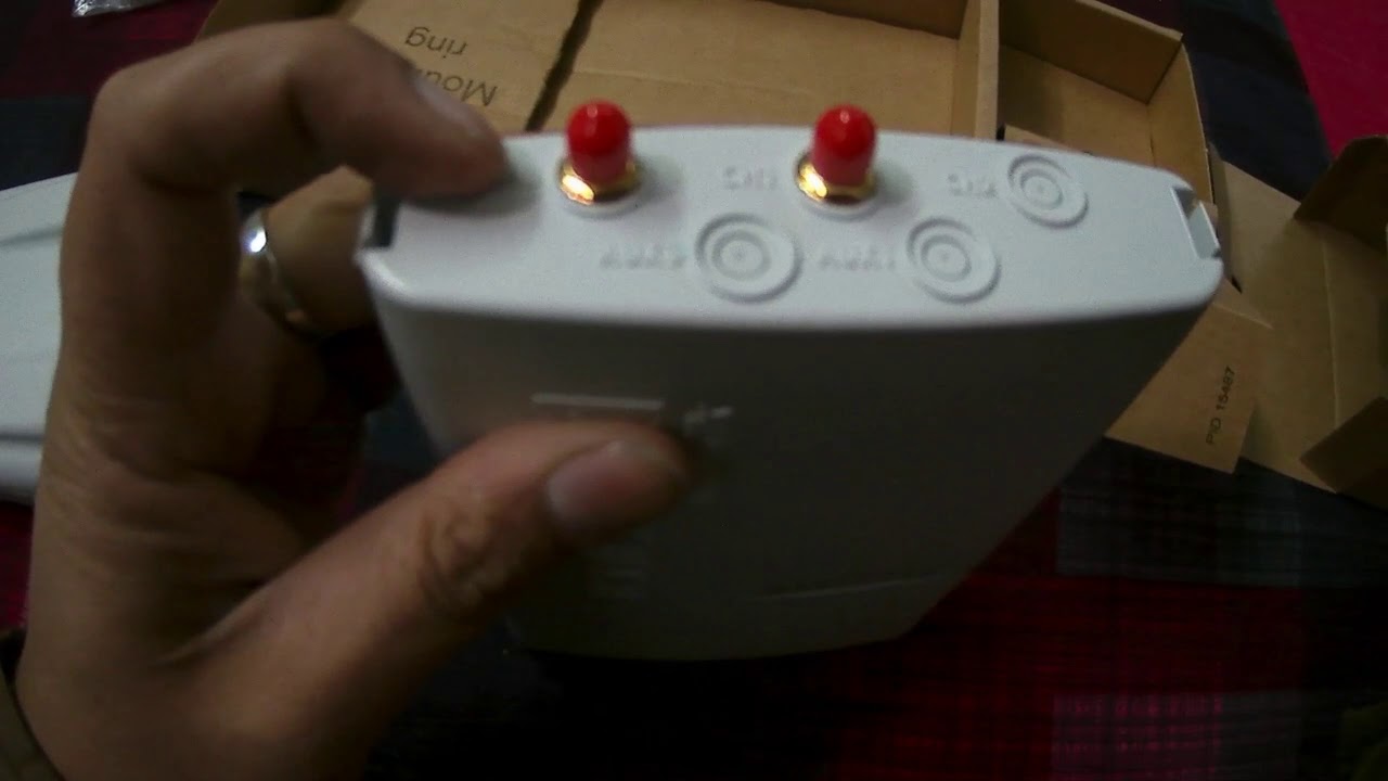 Mikrotik base box 5 unboxing and introduction - YouTube