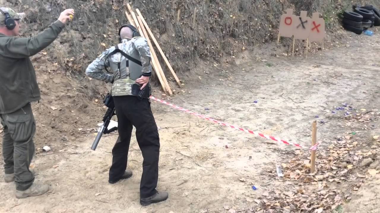 Steyr AUG 9x19 Para , tactical drill - YouTube
