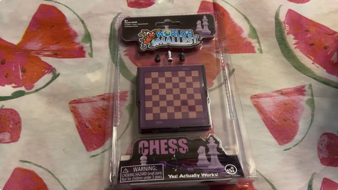 World’s smallest chess review - YouTube