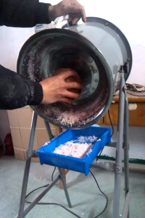 Electric Coconut Scraper - YouTube