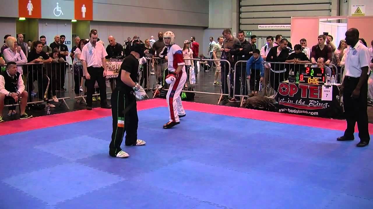 Brandon Prince v Jay Daniels Top Ten British Championships 2015 - YouTube