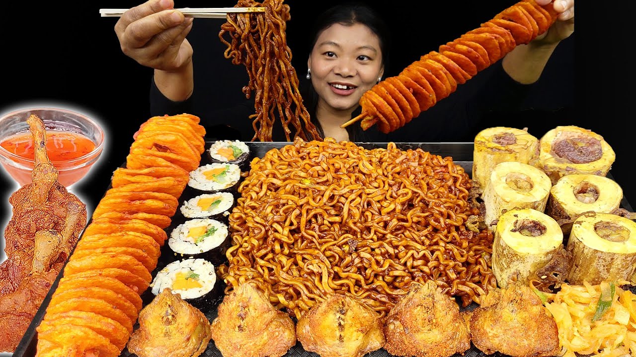 Eating Buff Bone Marrow, Gimbap, Spicy Noodles, Chicken Diamond & Chicken Lollypop, Nepali ...