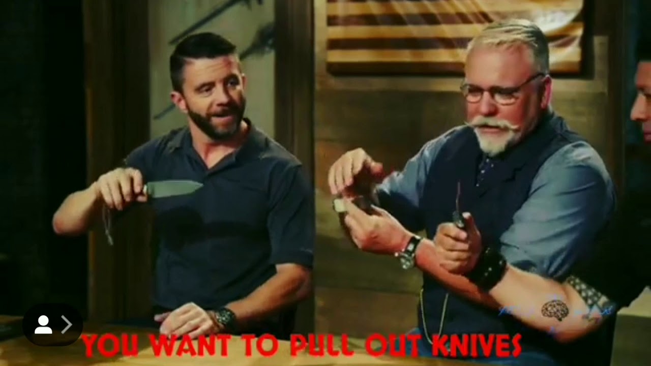 Doug Marcaida on Forged in Fire whipping out his Kortada blade - YouTube