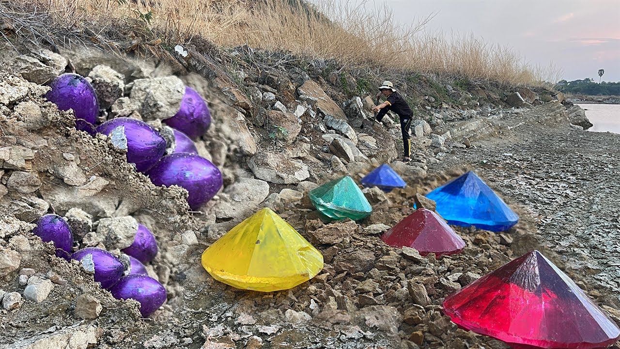 Backyard Mining Adventure Leads to Amazing Crystal Discovery! - YouTube