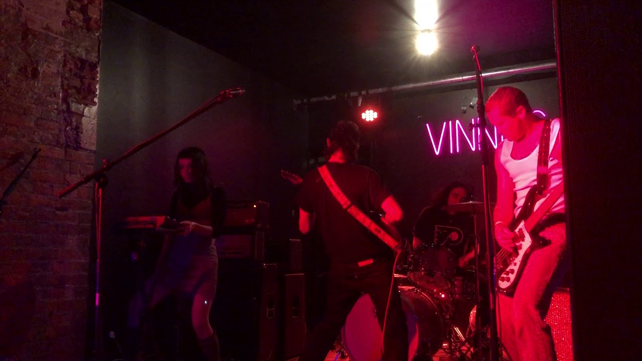 Liquid Face - 1 (Vinnies Oct 2019) - YouTube