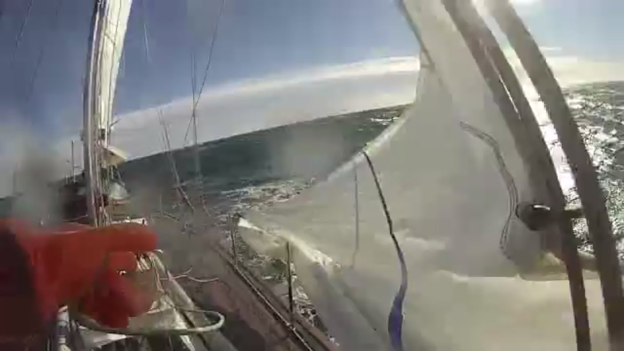 Singel handed sailing - A sail change at 5 °C - YouTube