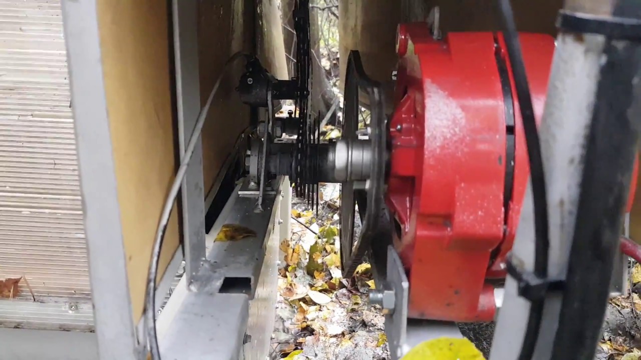 Water wheel generator Homemade - YouTube