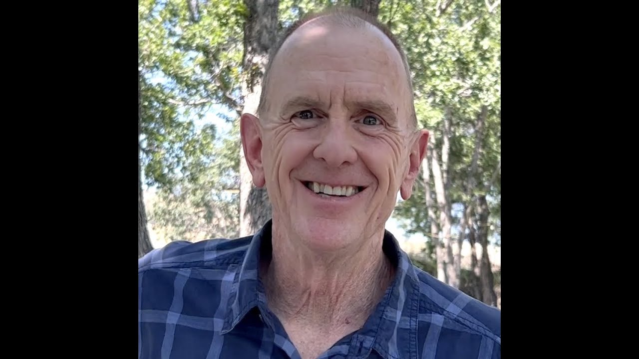 David Kelly talks about EVERY BRILLIANT THING - YouTube