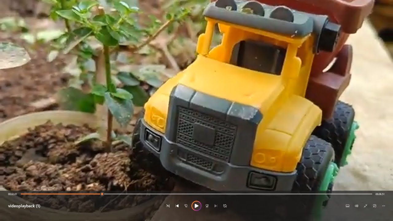 BERMAIN truk dam - YouTube