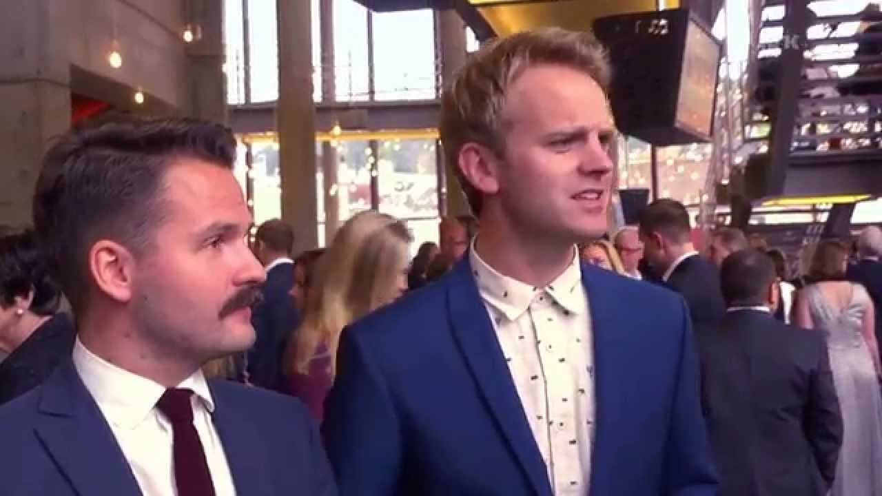 Her blir Erik Solbakken og Hasse Hope lurt trill rundt - YouTube