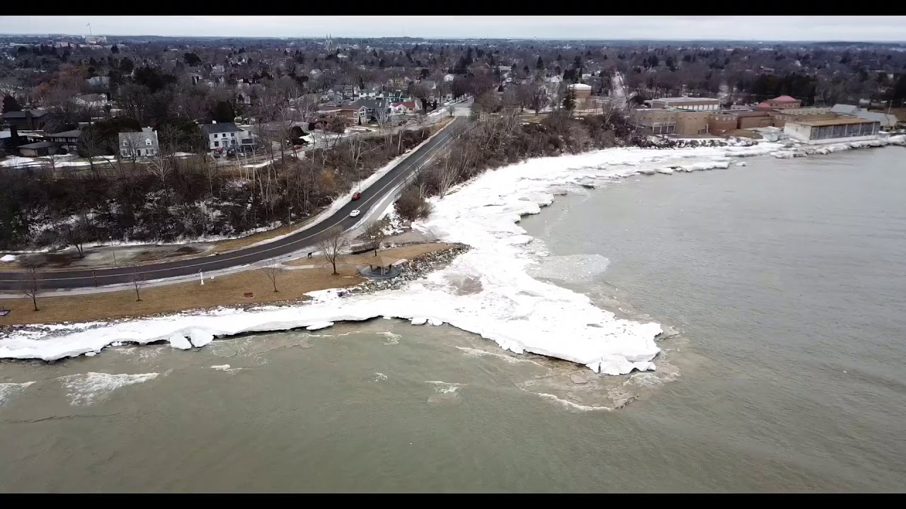 February 23, 2018/240 Sheboygan shoreline Lake Michigan - YouTube