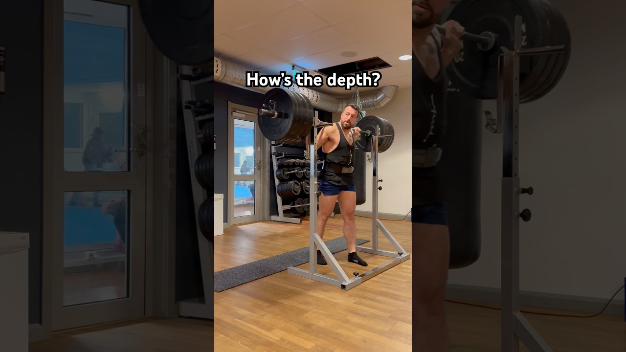 Deep squat for strength and power. Weight: 140 kg | 308 lbs. #Shorts #simonshqiptari - YouTube