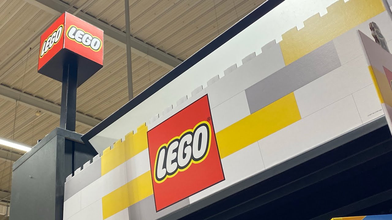 Lego Sets in E.Leclerc in France. - YouTube