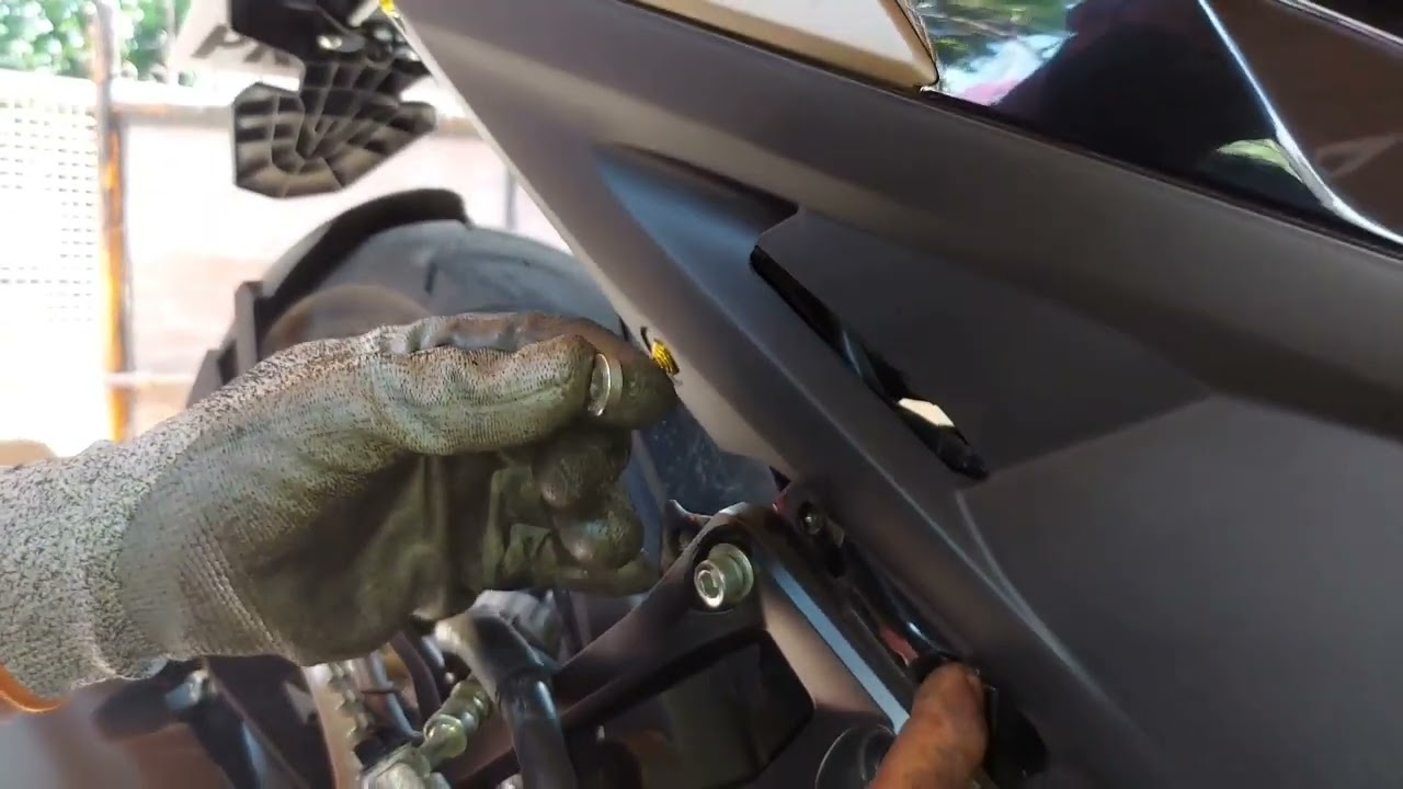 How to Install Rapido Shifter in Sniper 155 - YouTube