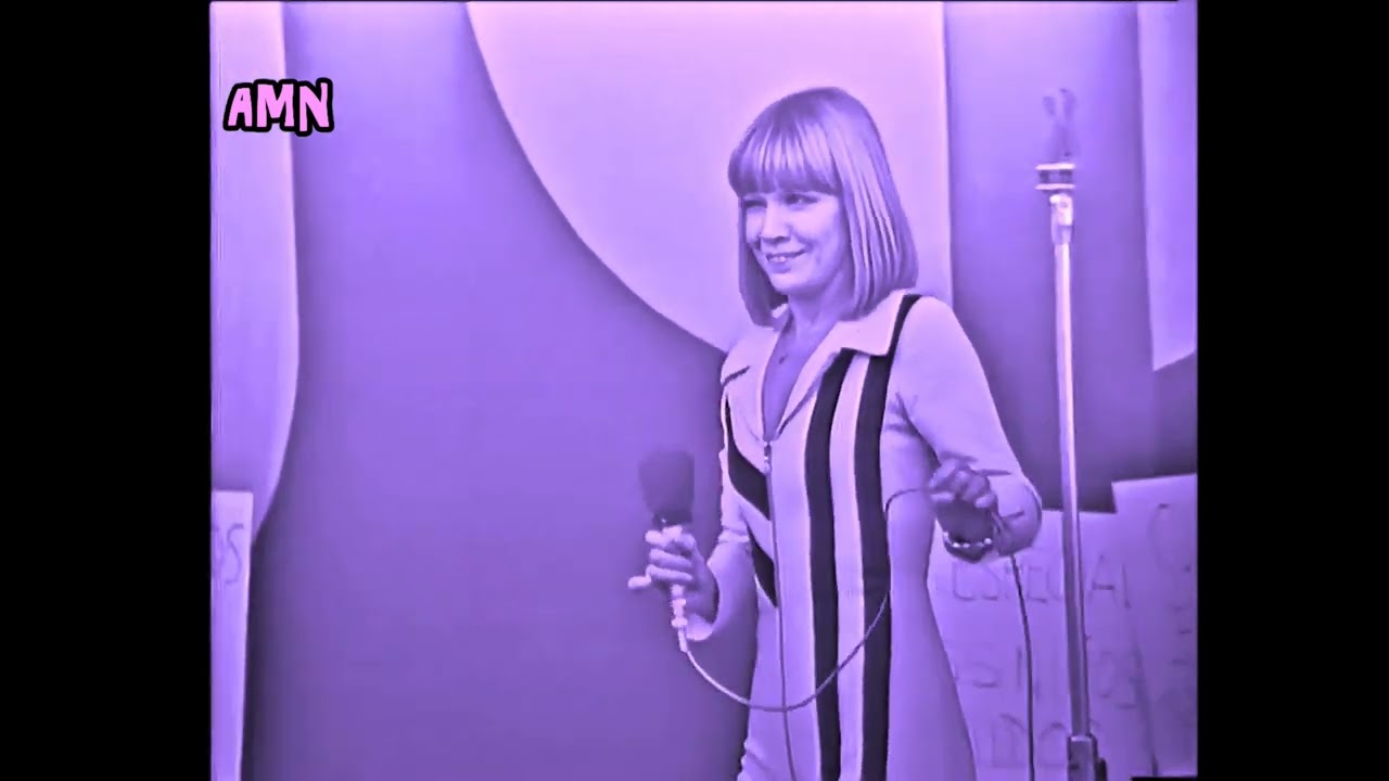 El chachachá de Amanda (María Luisa Seco) - YouTube