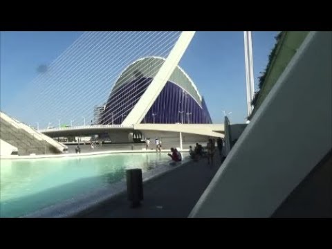Valencia (Spain) march to Ocean Aquarium 瓦倫西亞 前進到海洋水族館 - YouTube