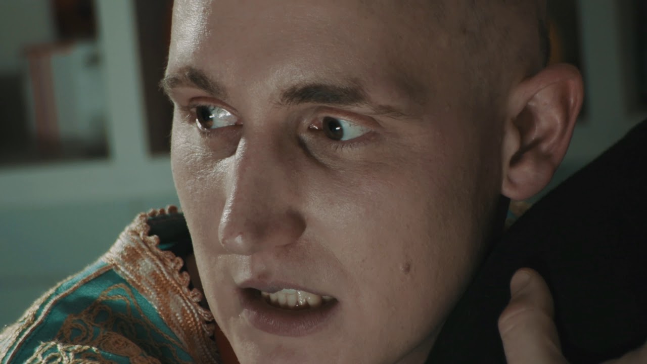 Medium Done | The World's Only Parapsychic Celebrity Chef - YouTube