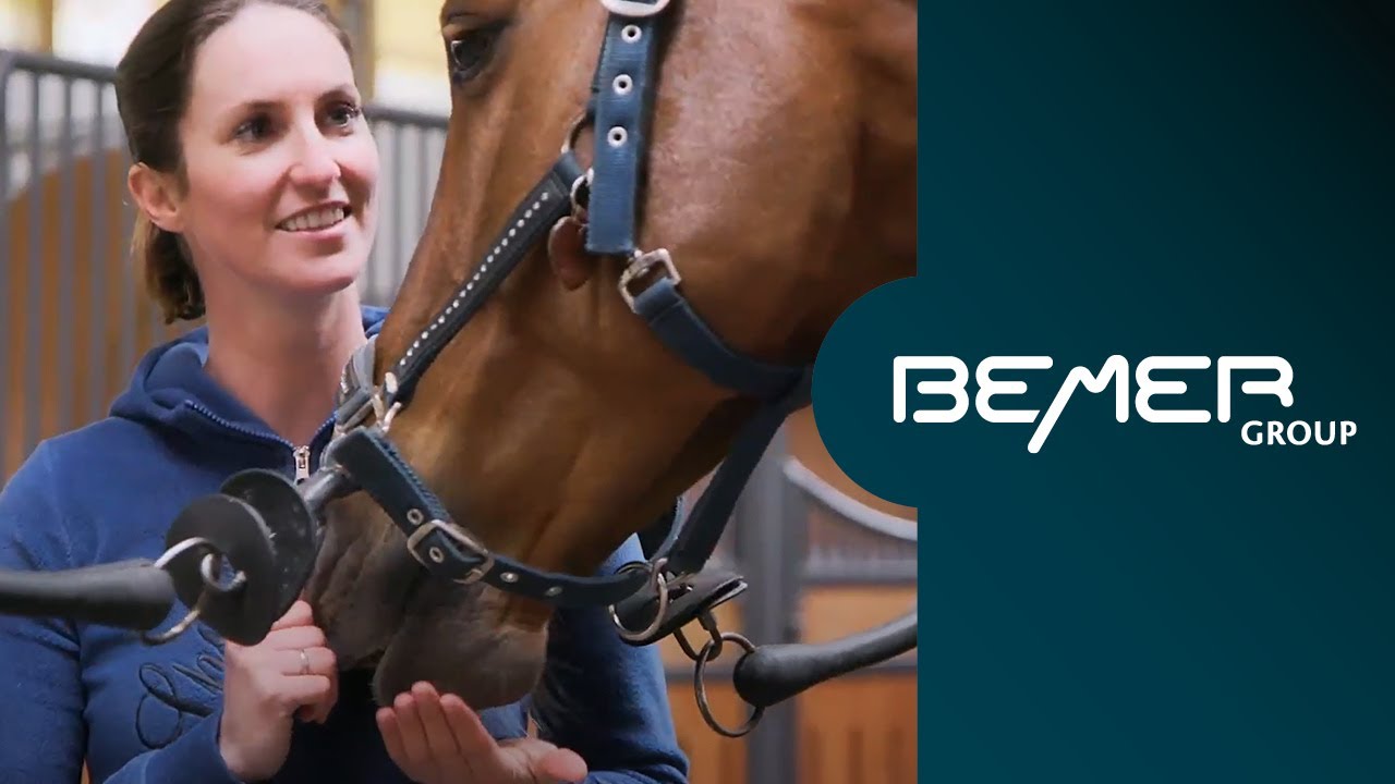 Simone Blum über ihre Erfolge im Springreiten und das BEMER Horse-Set ...