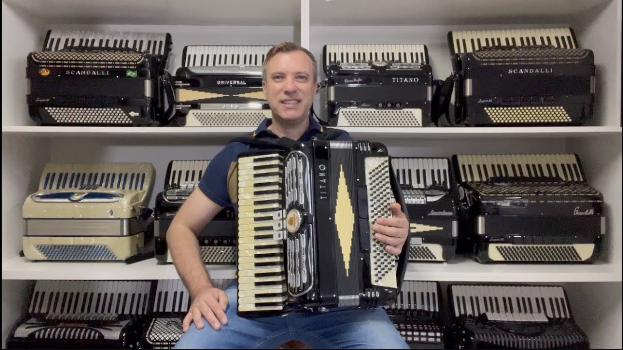 Acordeon Titano 120 Bxs - Segunda de voz - 3/2 Registros - 43 cm ...