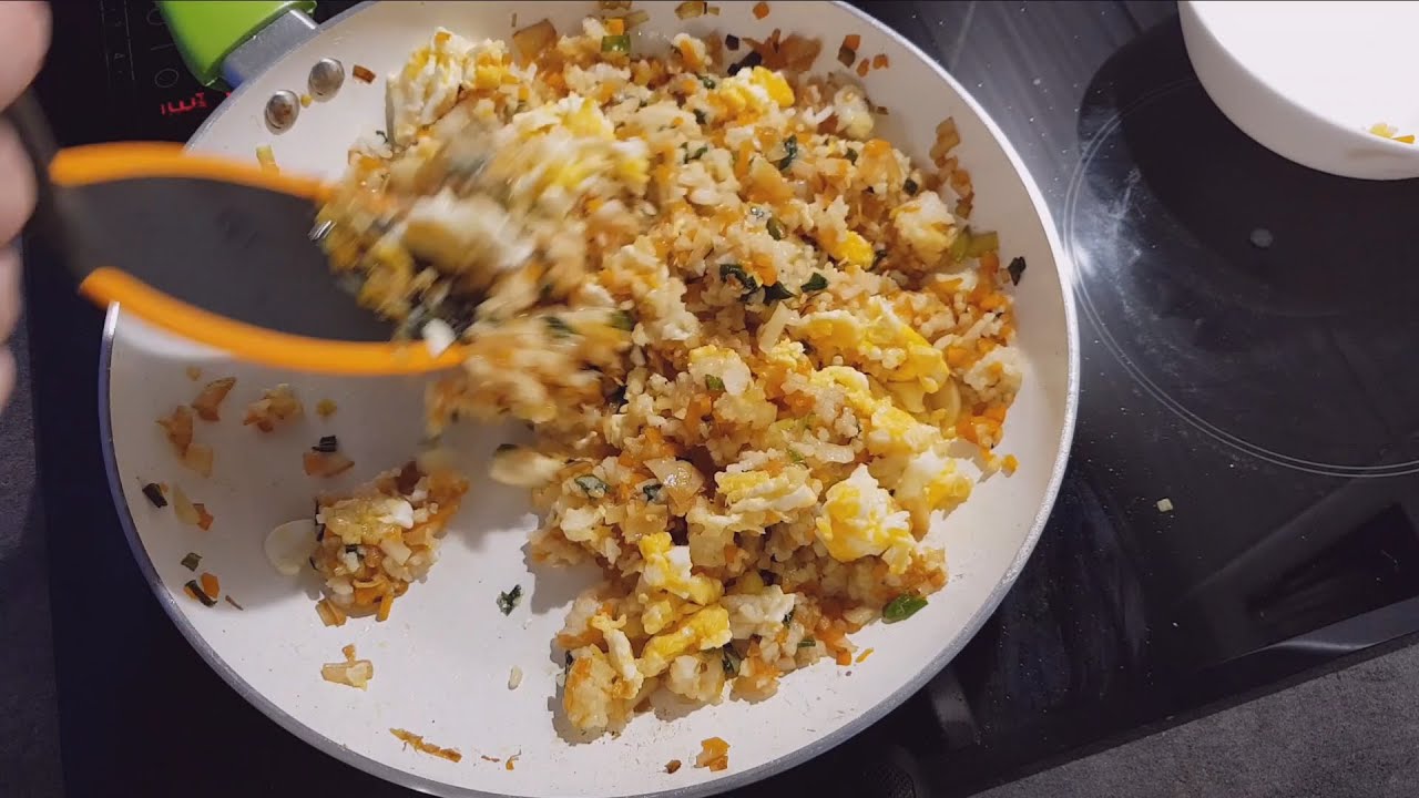 Korean Egg Fried Rice. Best fried rice with egg, two fast, cheap and ...