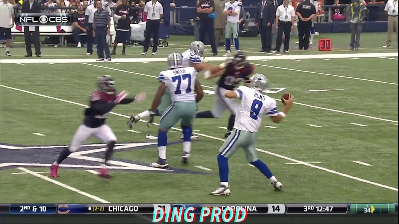 NFL Best Throws While Being Hit || HD - YouTube