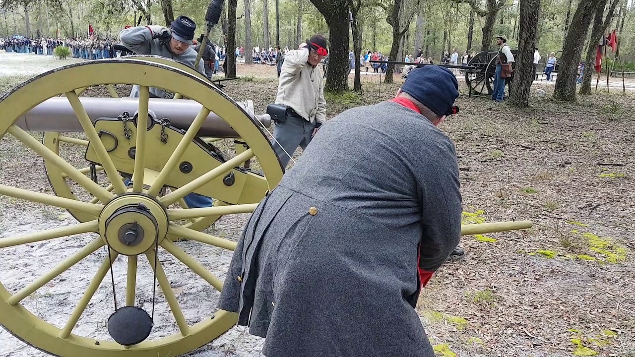 Original Howitzer Civil War - YouTube
