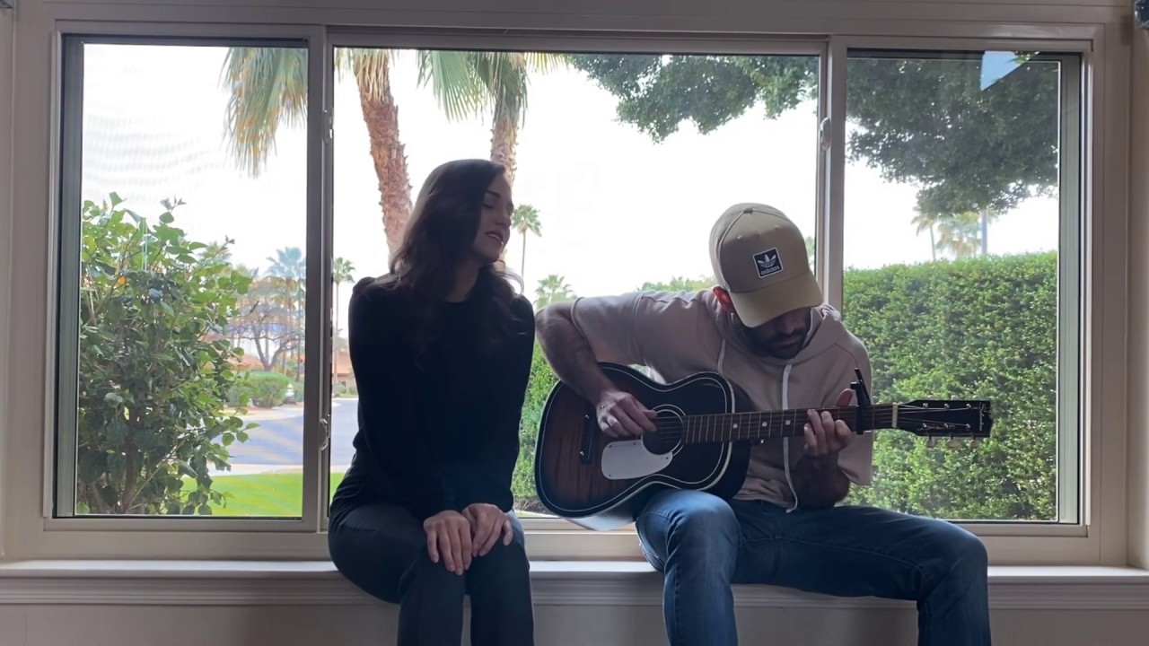 Jennifer Hart - Half The Man Live Acoustic - YouTube