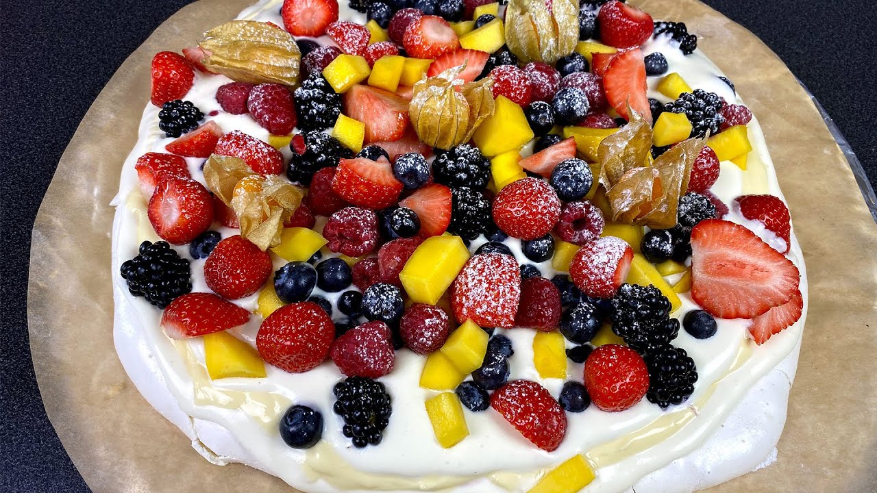 How to make Pavlova - YouTube
