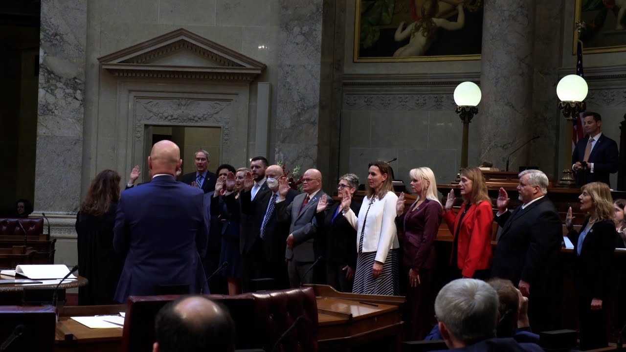 Wisconsin State Senate Inauguration 2025 - YouTube