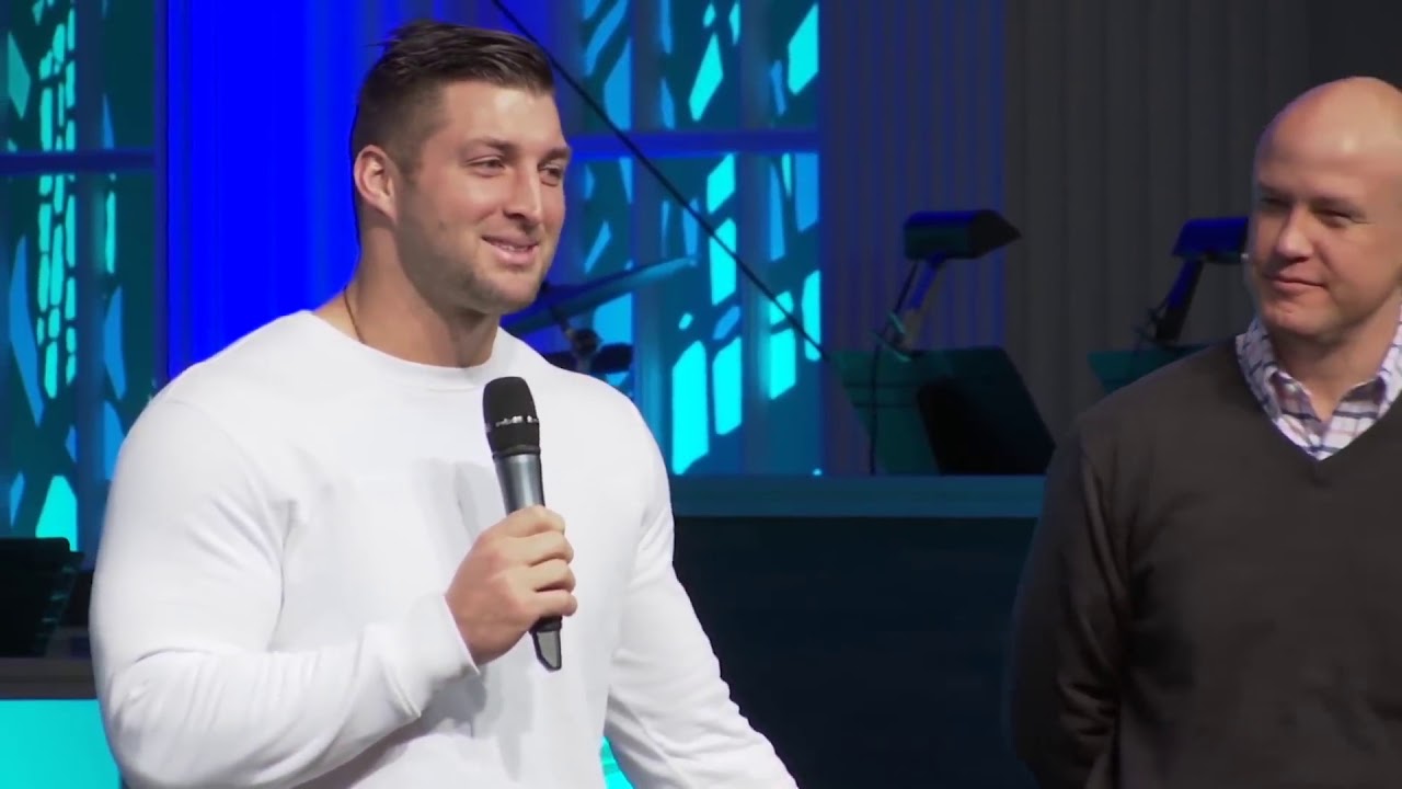 Tim Tebow Shares Incredible Story of John 3 16 - YouTube