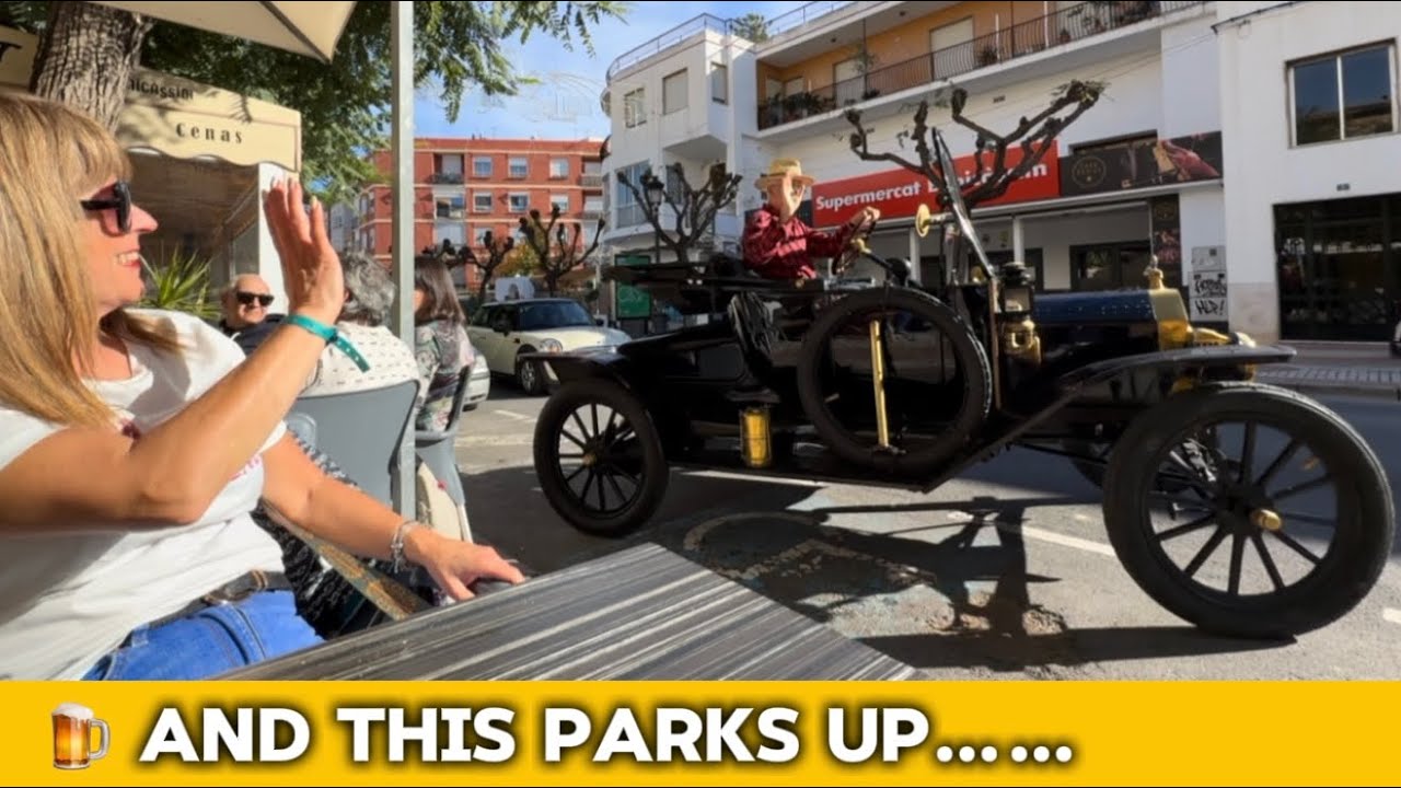 Awesome things you see while having a pint. - YouTube
