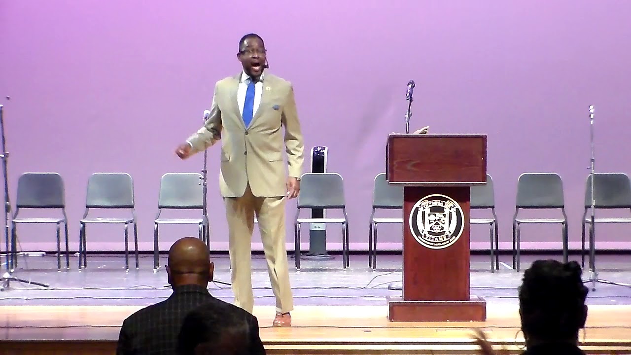 Introduction of Guest Messenger - Pastor Penn/Just a Little Talk with ...