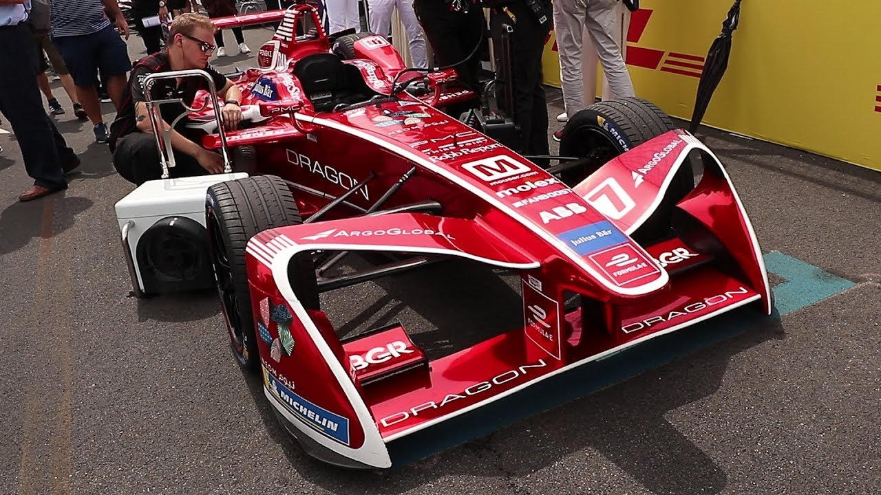 Electric Car Racing: Formula E! - YouTube