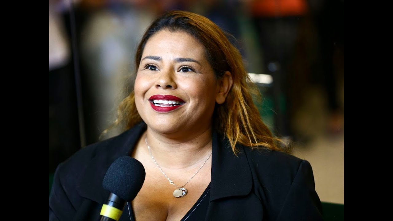Discurso de posse da presidenta Kariane Costa: EBC reencontrará seu ...