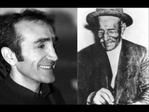 Aşık Veysel-Cengiz Özkan-Bir ay doğar